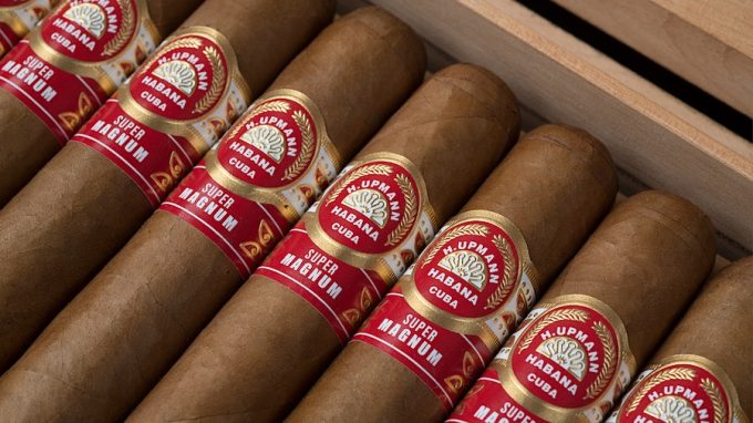 H. Upmann Super Magnum Coleccion Habanos Edicion Book 2020 - Moka Cigar
